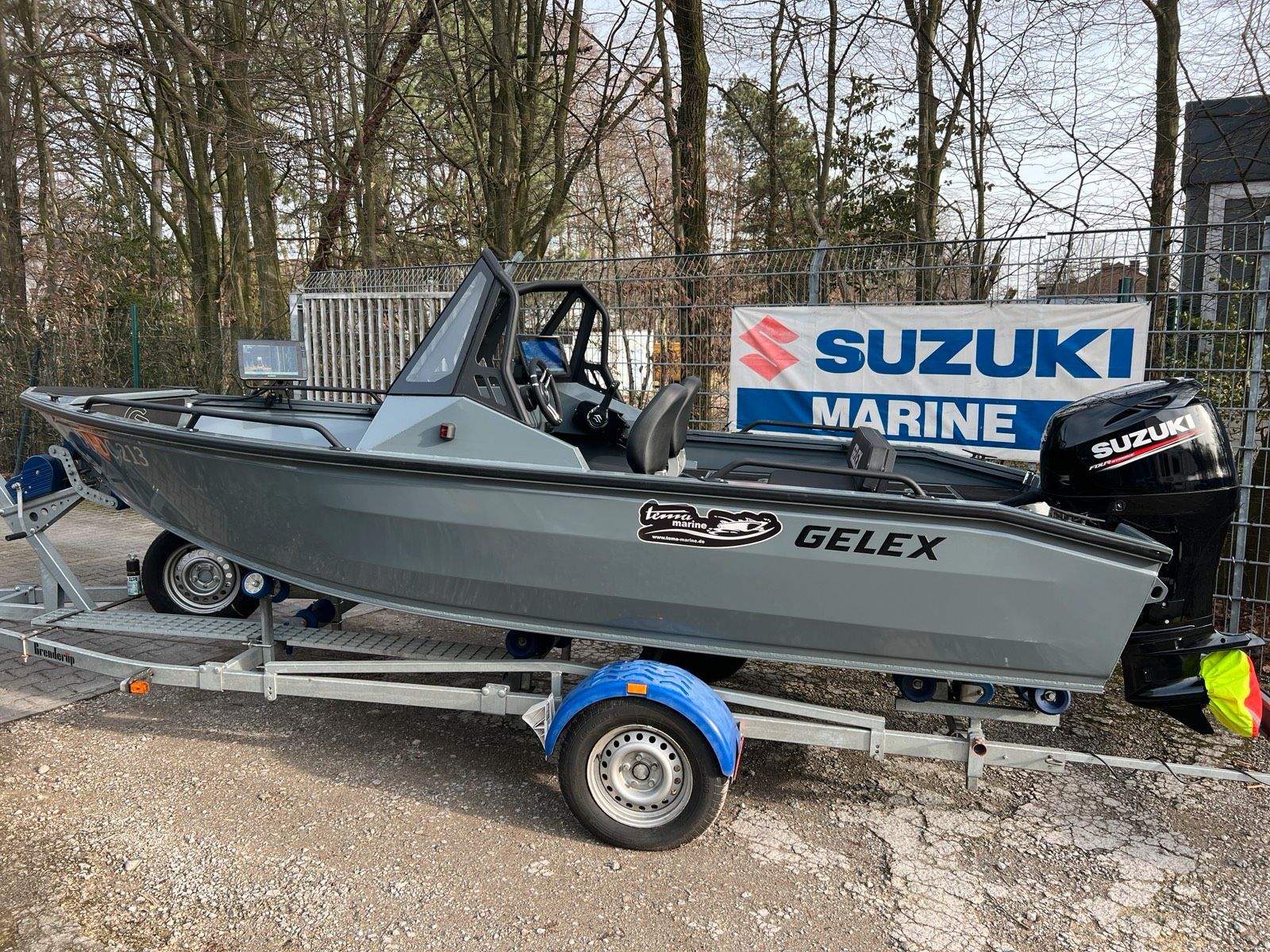 Gelex G5 Aluminium Angelboot 19.290 € - Tema Marine